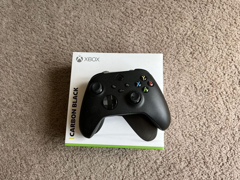 出一个xbox黑色手柄 - 二手市场 - Niwenn