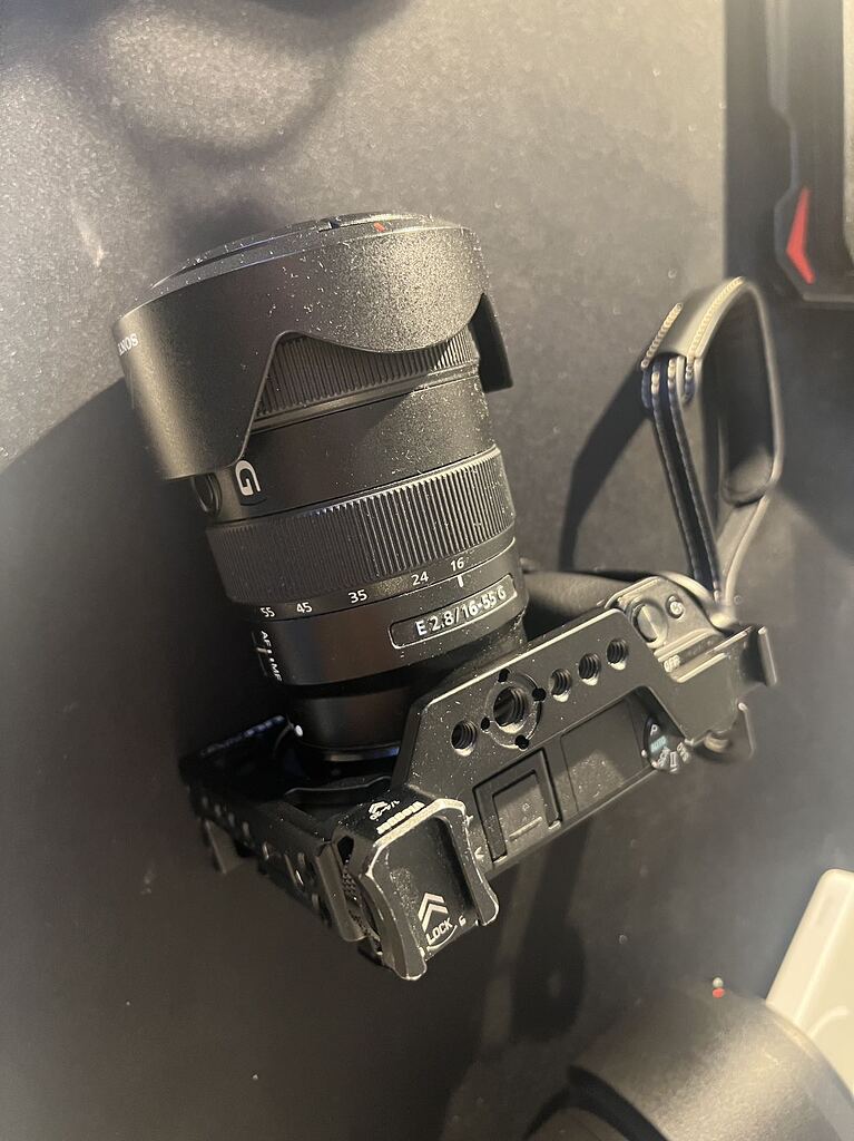 灭门出一套a6400 配两个g镜头 - 二手市场 - Niwenn