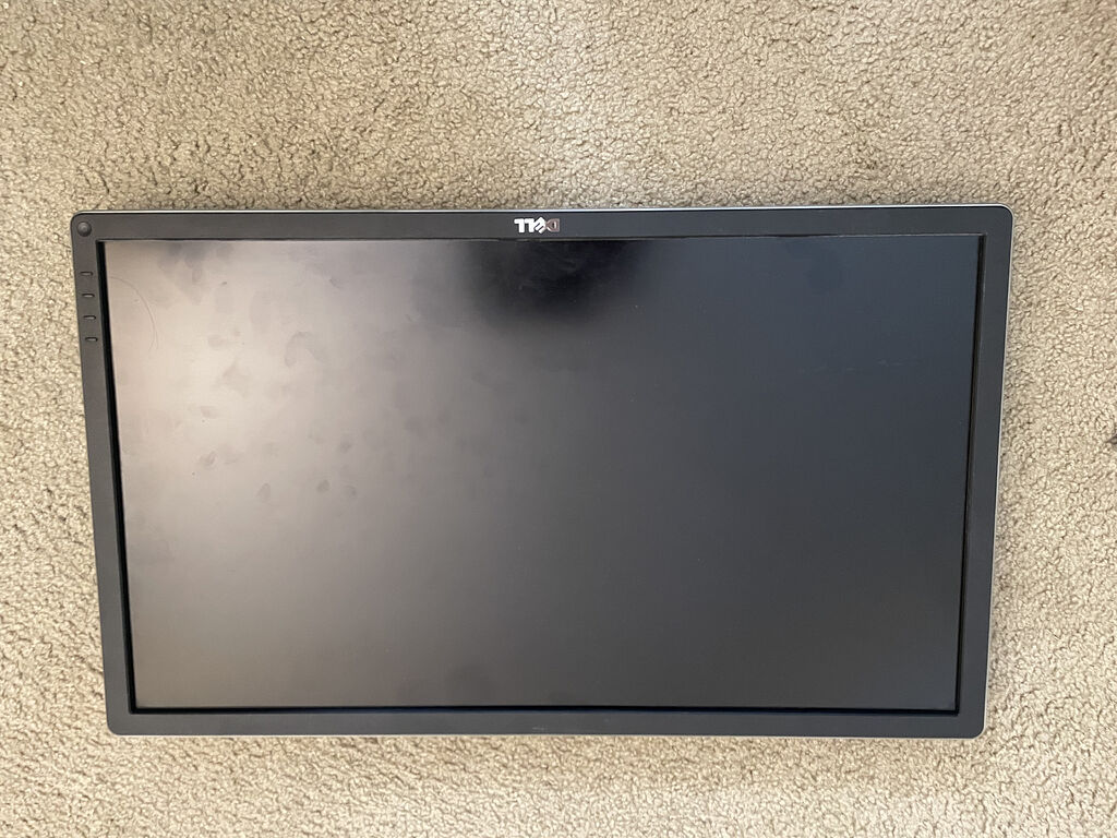 出售显示屏, PS5, 屏幕挂灯和键盘 - 二手市场 - Niwenn