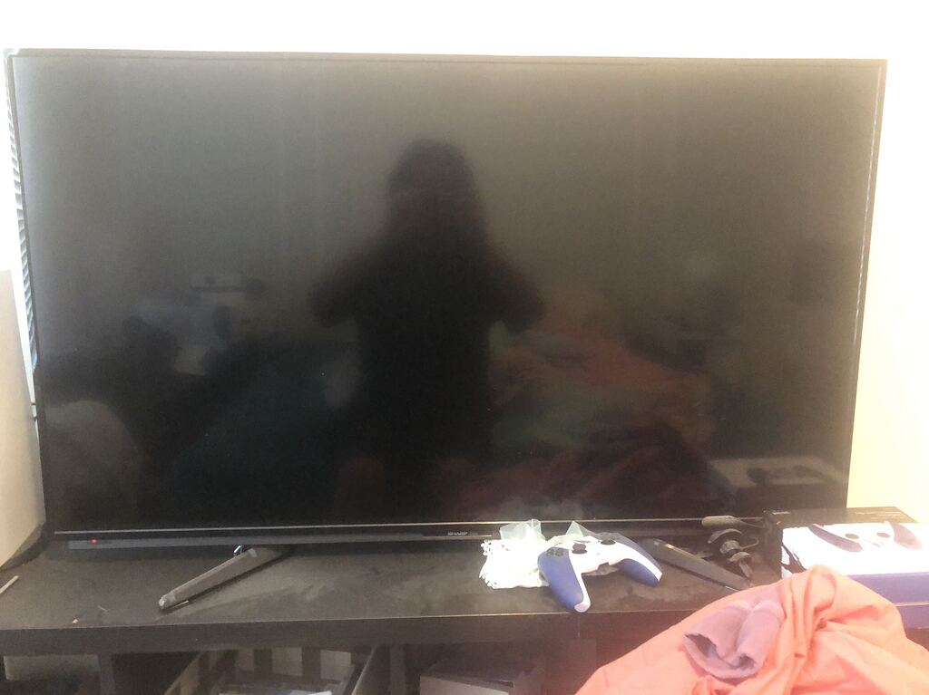 出两台电视 - 二手市场 - Niwenn