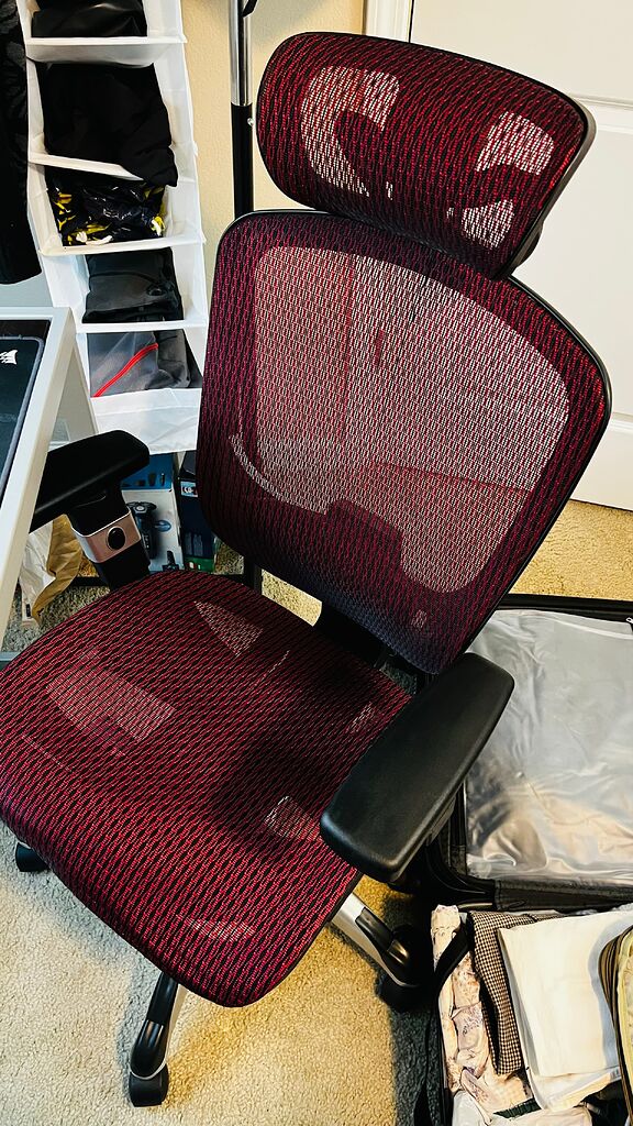 出staples人体工学椅、海盗船游戏耳机 - 二手市场 - Niwenn