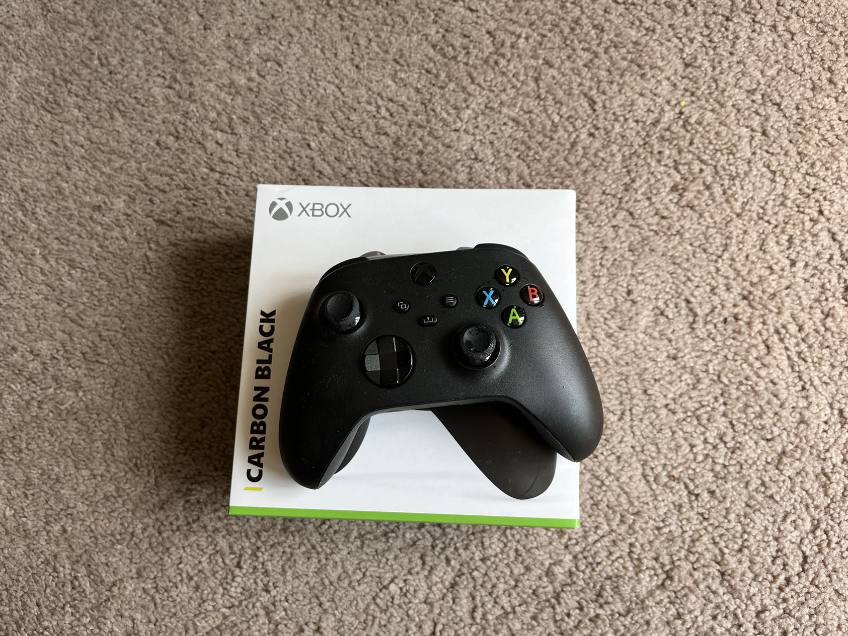 出一个xbox黑色手柄 - 二手市场 - Niwenn